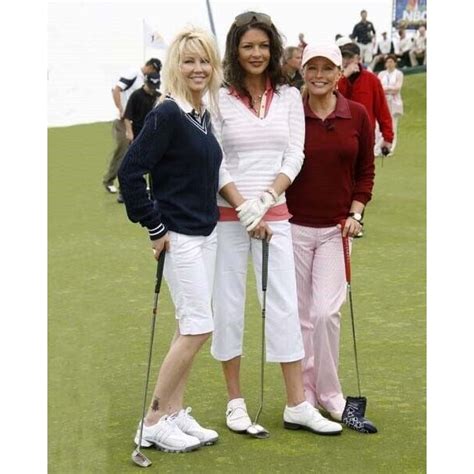 Heather Locklear Catherine Zeta Jones Cheryl Ladd On Golf Course 8x10