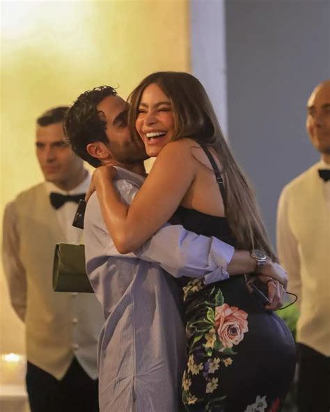 Sofía Vergara Oficializa Romance Con Empresario Estadounidense 14 Años