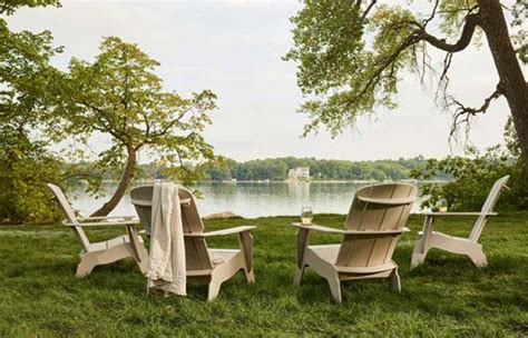 Design Your Deck For Entertaining With Timbertech Drink Rail