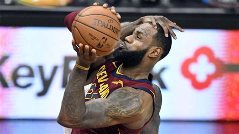 Nba Lebron Firma Números No Vistos En 21 Años Y 14 Para Calderón