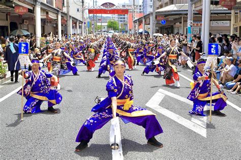かんしゃら ＊高知よさこい決起会＊ 日々、練習では高知よさこいへの気合いが高まってきました。 そんな中、先日は高知よさこい祭りに向けての決起会を開催しました。 かんしゃらでの高知よさこいが