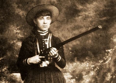 The Amazing Annie Oakley Meet The Legendary American Sharpshooter From
