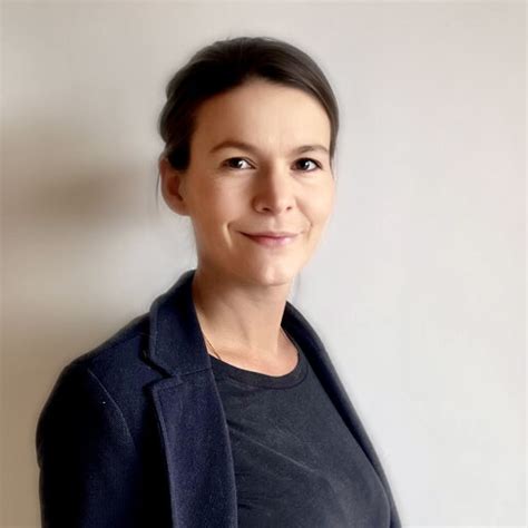 Sandra Holub Master Of Philosophy Institut Für Marketing Research Profile