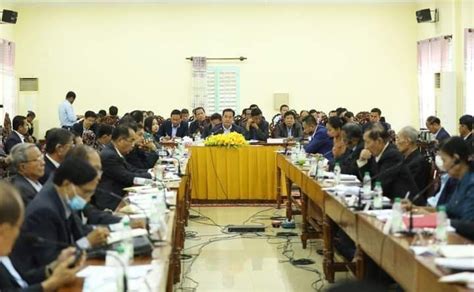 អភិបាលខេត្តកំពង់ចាម ណែនាំឱ្យមន្ត្រីរួមគ្នាធ្វើការដោយភាពស្មោះត្រង់ ដើម្បីបុព្វហេតុជាតិ និងប្រជាជន