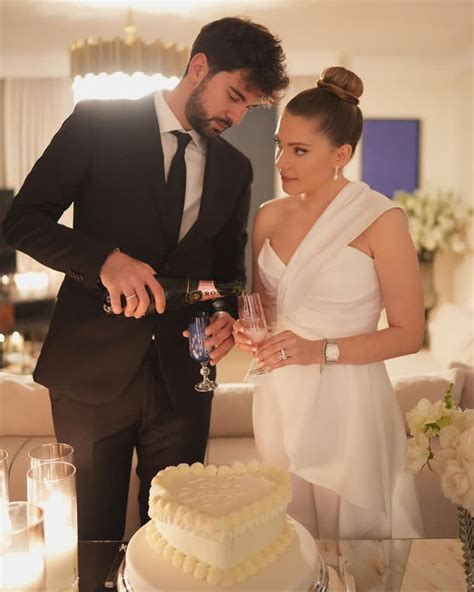 Eda Ece Actriz De Pecado Original Se Ha Comprometido Con Un