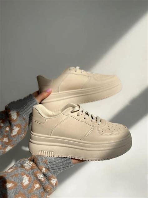 Кеди — ціна 950 грн у каталозі Кеди Купити жіночі речі за доступною ціною на Шафі Україна