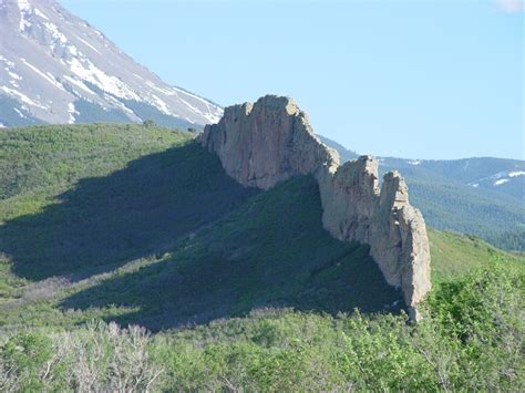 Igneous Dikes Of The Southwestern U S R Doug Wicker — Author