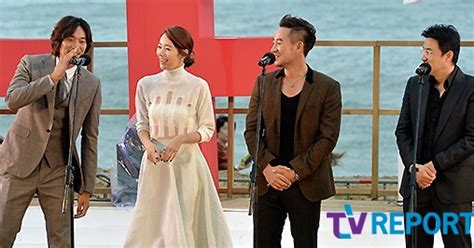 [t포토] 김민준 마이크가 안 나와요 18th Biff