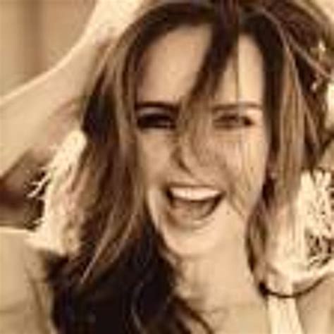 Stream Embellé Listen To Mascarillas Embelle Entrevistas Con Sofia