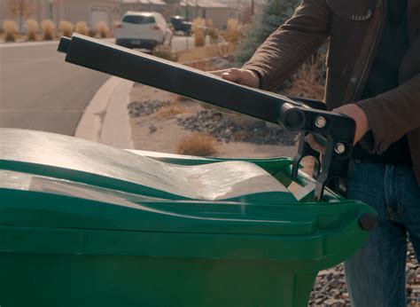 How It Works Trash Can Buddy