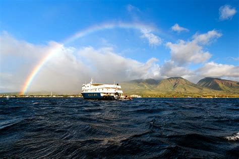 Hawaiian Seascapes Sunstone Tours And Cruises