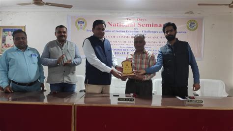 Gallery Swami Shukdevanand College