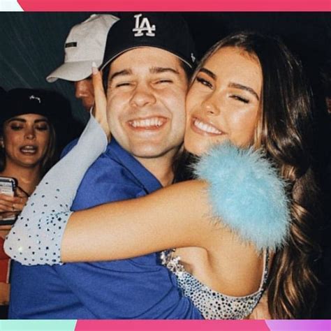 Video Potvrdio David Dobrik I Madison Beer I Zvanično U Vezi