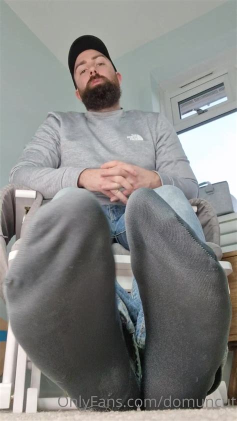 Master S Feet Worship Video Thisvid Com