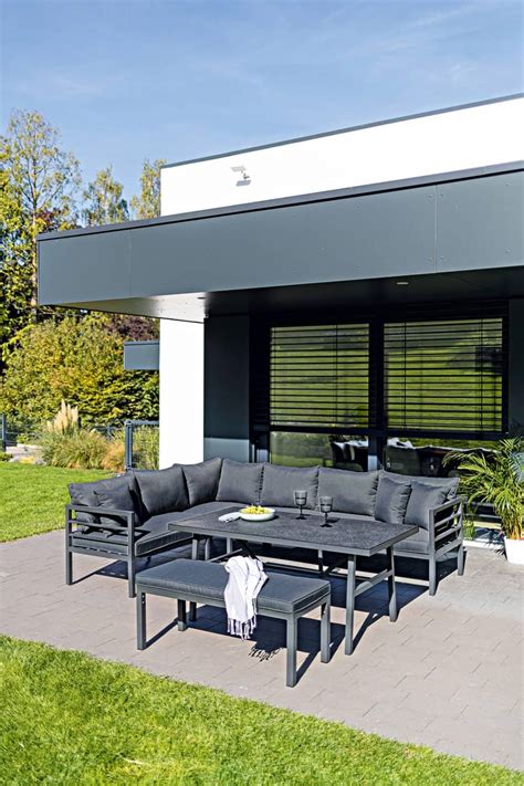 Mit Neuen Gartenmöbeln In Die Gartensaison Starten Jetzt Auf Immobilien Journalde