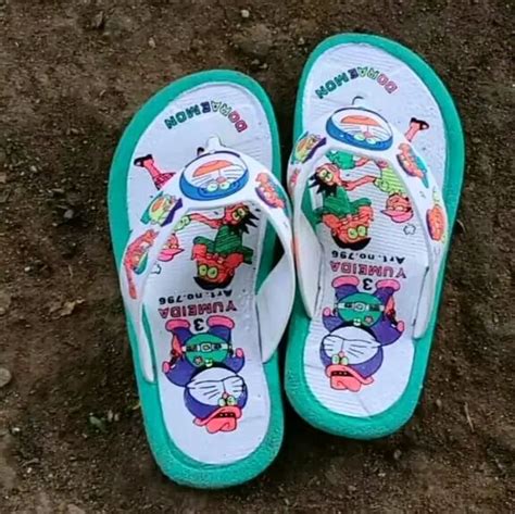 Yang Punya Sendal Ini Sapa Indonesia