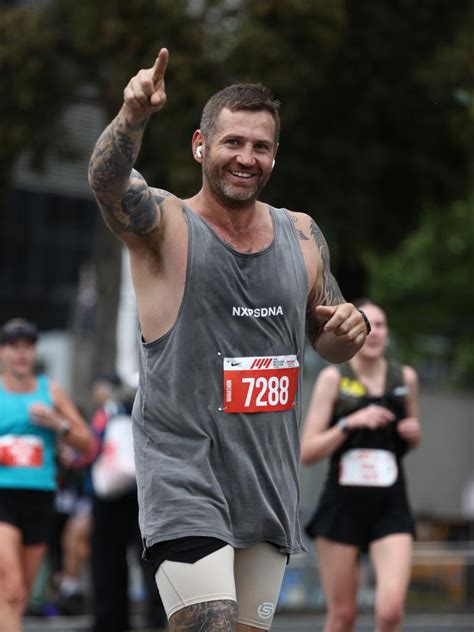 Picture Gallery Photo Gallery Run Marathon Melbourne Marathon Herald Sun