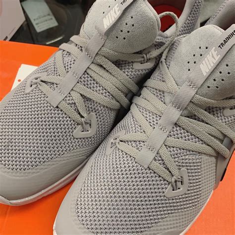 서울쇼룸 매거진 Today 레드마커 Redmarker ️ Nike 나이키