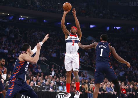 Bradley Beal Stars As Wizards Hold On To Beat Knicks Inquirer Sports