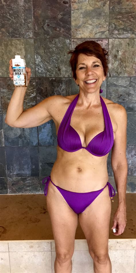 Pin By Murtem H On Hızlı Kaydedilenler Women Swimsuits Beautiful