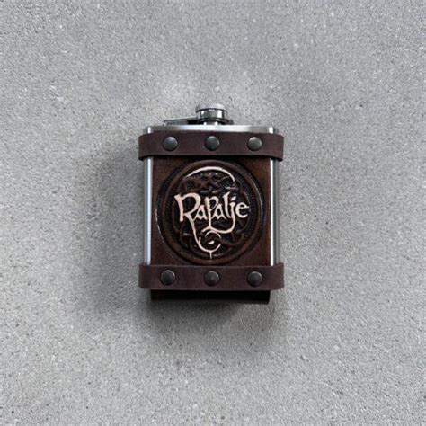 Whisky Flask Rapalje