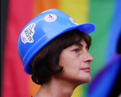 სექსის ვიდეო მინდა ხალხო ნინია კაკაბაძე Marshalpress