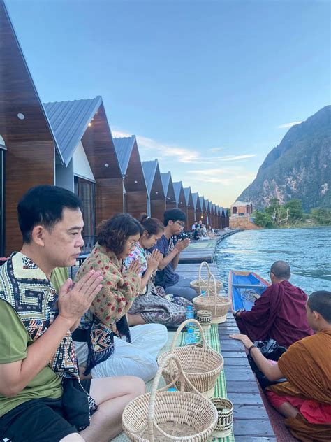 เรือนแพ เปิดใหม่ เรือนแพ เมืองเฟือง ເຮືອນແພ ເມືອງເຟືອງ