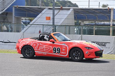 Subie！（スビー！） Subie！（スビー！） Added A New Photo