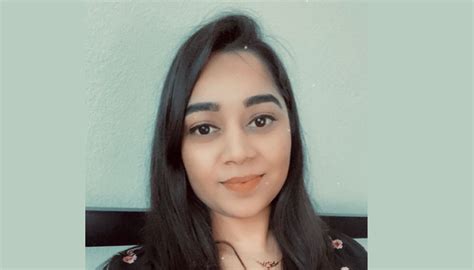 dhruvi brahmbhatt class of 2019 ux ui design and development m a