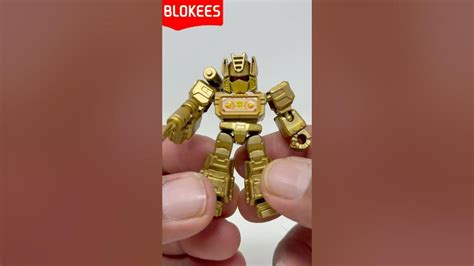Build Your Own Transformers! Blokees Defender 01 Golden Lagoon Soundwave! - YouTube