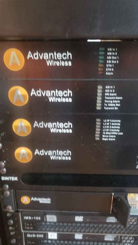 Advantech Discovery 100 Dvb Rcs Vsat Hub Redundant Satcom Solutions