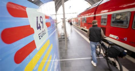 월 7만원으로 대중교통 이용 독일 ‘49유로 티켓은 어떻게 가능했나