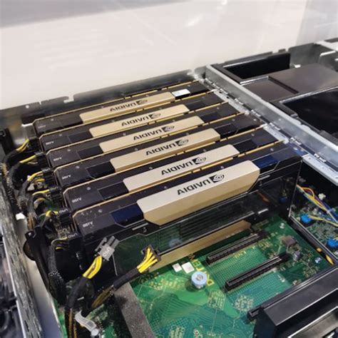 저렴한 파워를 잠금 해제하세요 프로젝트를 위한 Gpu가 있는 Vps Onechassis