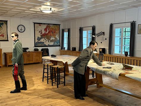 Vlčí Doupě Hitlerův Bunkr A Tajný Hlavní Stan V Polsku