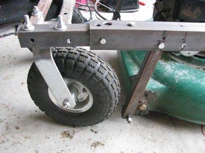 Arduino R C Lawnmower Painted Arduino Arduino Projects Lawn Mower