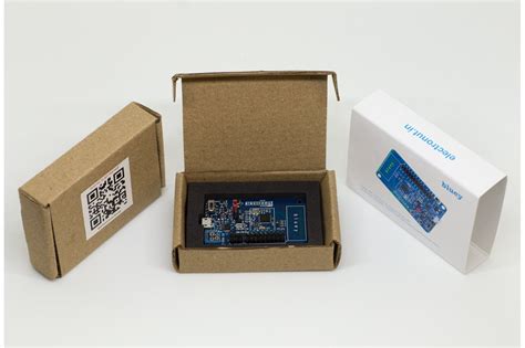 bluey nrf52832 ble development board from electronut labs on tindie