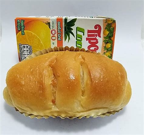 ขนมเบรค2u ขนมปังไส้กรอก ขนมปังไส้กรอกชีส ขนมปังลูกเกด