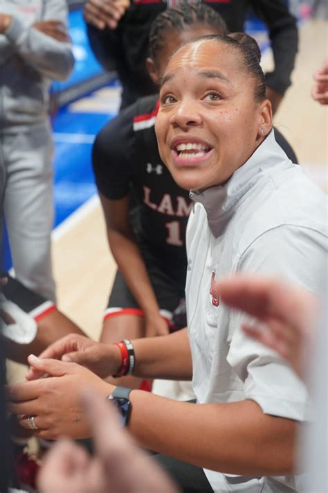 Womens Basketball Former Cu Buffs Standout Bianca Smith Joining Staff