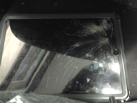 2018 School Issued Ipad My Teacher Told Me To Put On The Ground For A