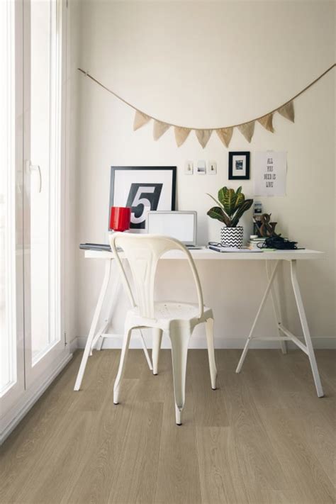 Quick Step Salto Finn Medium Oak 8mm Water Resistant Laminate Flooring