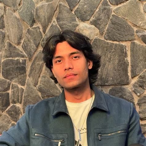 Candle King Behind The Charts Youtube