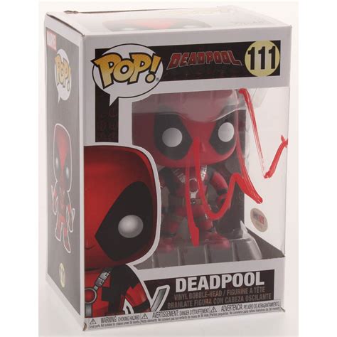 Ryan Reynolds Signed Deadpool 111 Marvel Funko Pop Figure Psa Coa