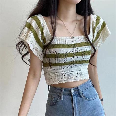 베이지하루 크롭 여자 레이스 스트라이프 티셔츠 니트탑 스퀘어넥 니트 니트티 반팔 봄 여름 배꼽 탑 배색 러블리 상의 풀오버