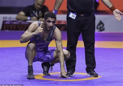 فینالیست شدن عموزاد و شکست وفایی‌پور مقابل نایفونوف تسنیم