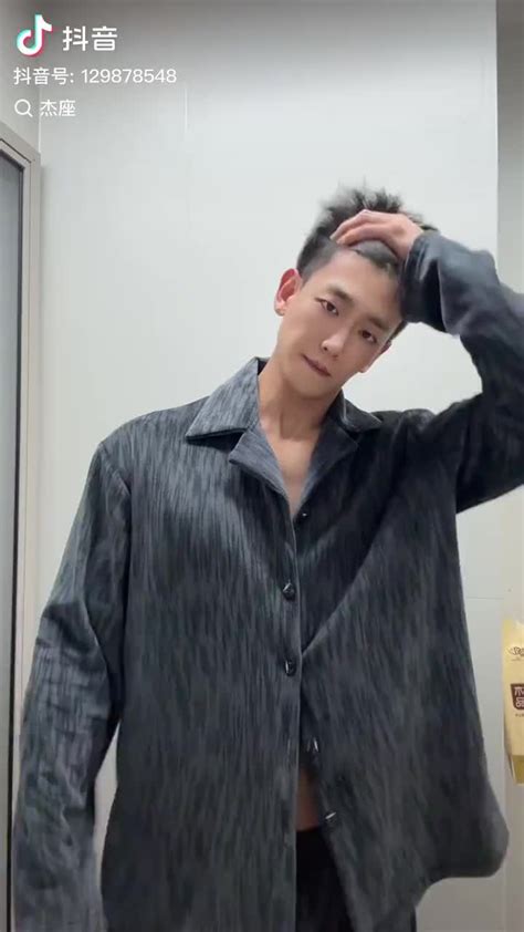 帥哥鮮肉分享團 Boysnguy1069 • Instagram Photos And Videos