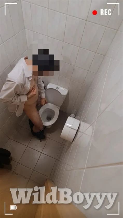 Security Guard Nude Pics XHamster