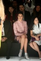 Kendall Jenner Shiatzy Chen Show During Paris Fashion Week S S Phun Org Forum