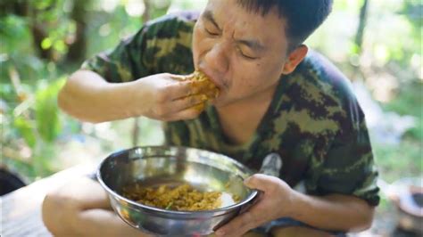 ကျောက်ဒိုး နဲ့ သံချောင်းတို့ချက်တဲ့ ကြက်ဥ ခရမ်းချဉ်သီးချက် နဲ့ သရက်သီးငါးပိကြော် Youtube