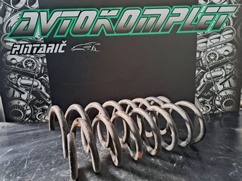 Ford Galaxy 2008 Zadnja Vzmet