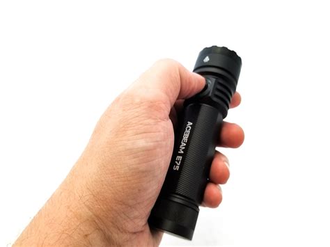 Acebeam E75 Review 3000 4500 Lumen Edc Flashlight 1lumen